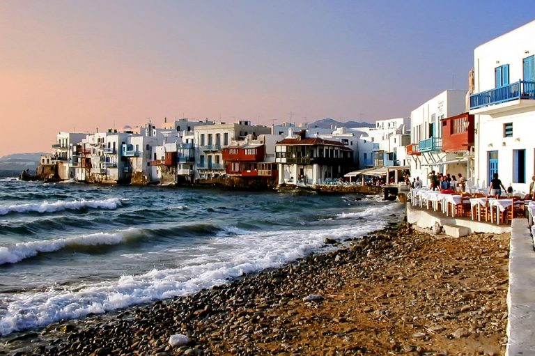 Greece Tourist Attractions To Visit During Your Vacation In 2025