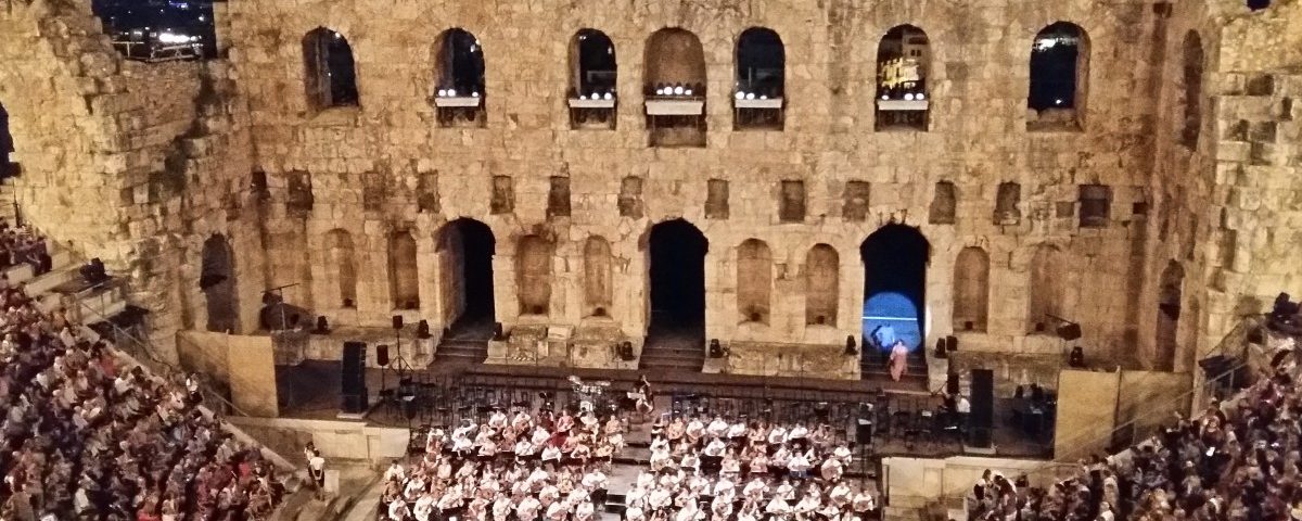 Ancient Greek Theatres: Facts, history, drama