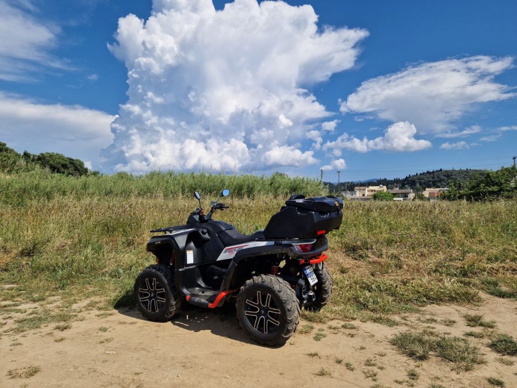 Can You Drive In Greece With A US License? (UK, Australia, Canada)