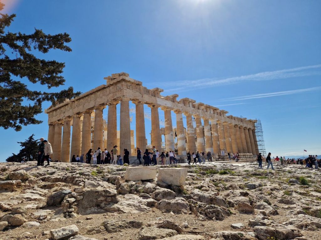 How To Protect Yourself From Pickpockets In Athens Greece